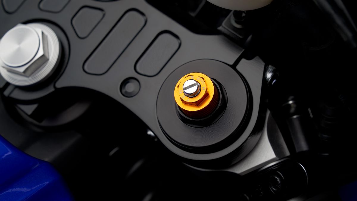 Yamaha YZF-R7: prezzo, velocità, scheda e rilevamenti