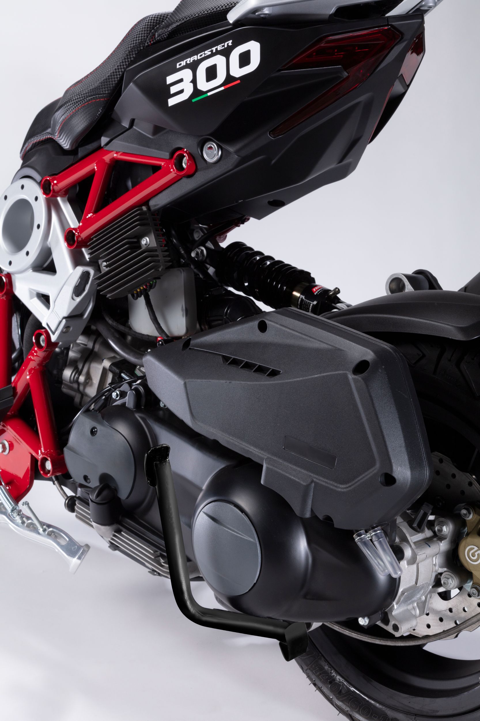 Italjet Dragster 300: prezzo, velocità, scheda e rilevamenti