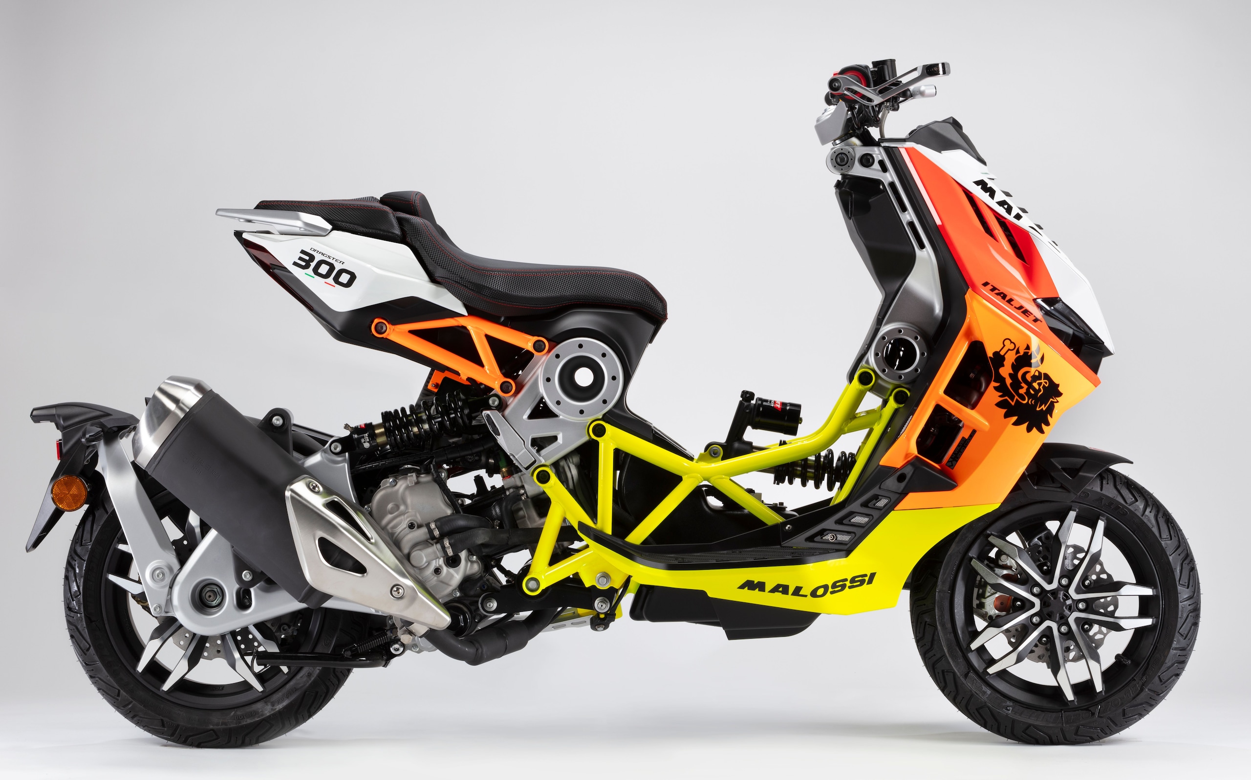 Italjet Dragster 300 Malossi Replica: prezzo, velocità, scheda e ...