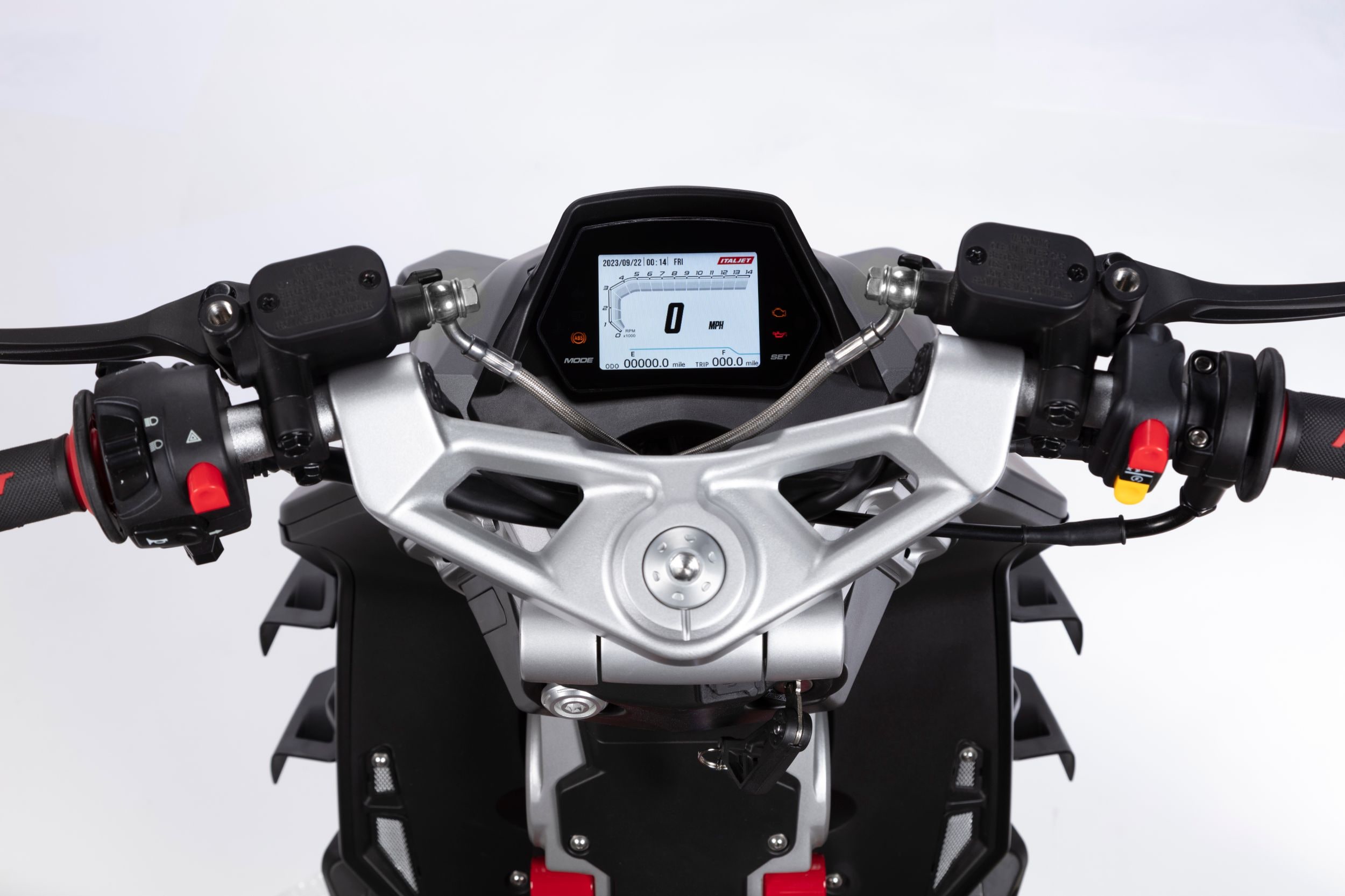 Italjet Dragster 300: prezzo, velocità, scheda e rilevamenti