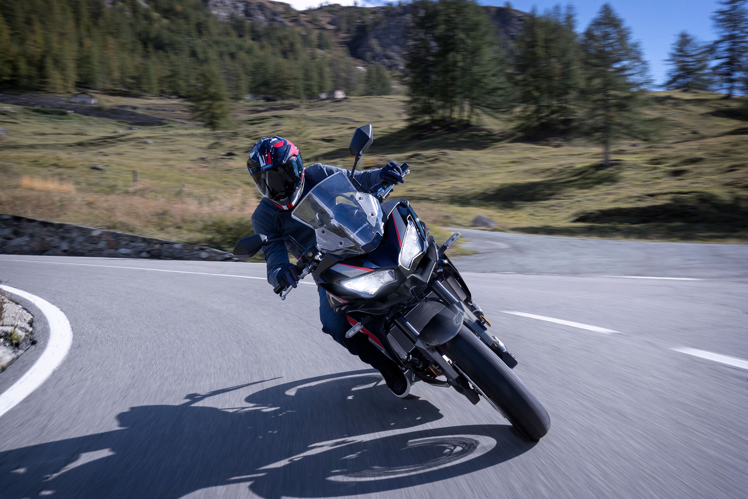 Kawasaki Versys 650: prezzo, velocità, scheda e rilevamenti