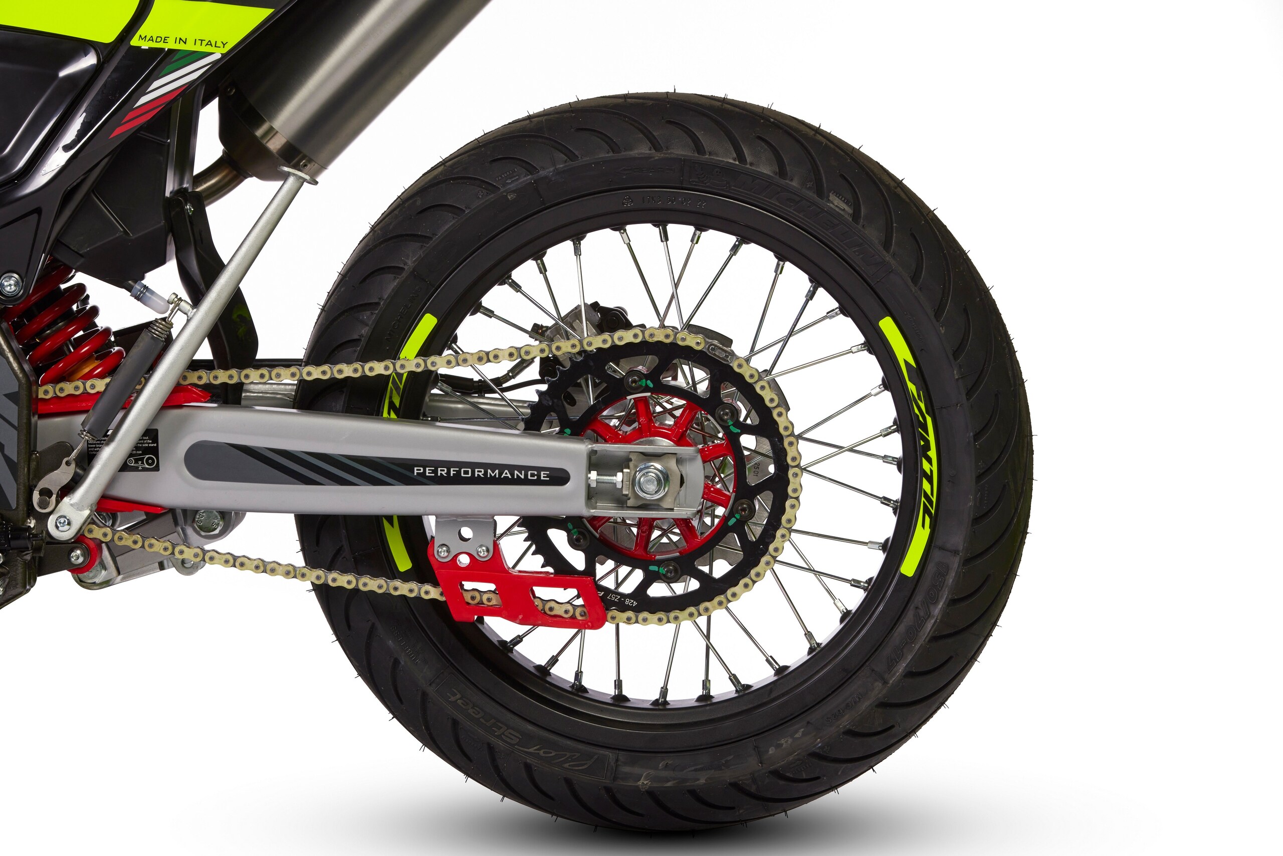 Fantic Motor XMF 125 Motard Performance: prezzo, velocità, scheda e ...